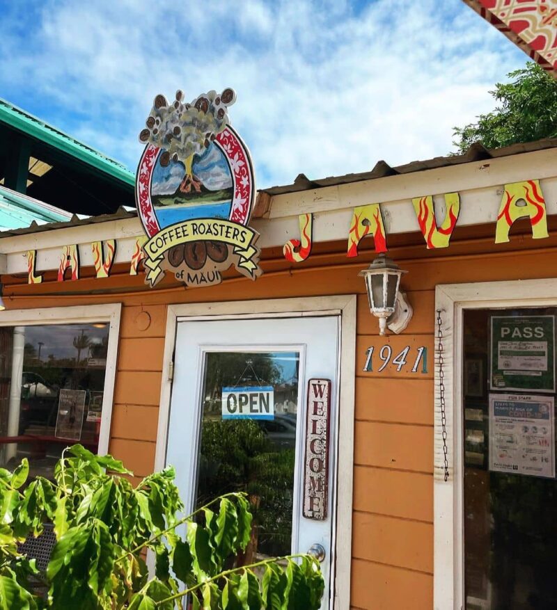 10 Best Coffee In Maui To Hit Up In 2023 (+ What To Order)
