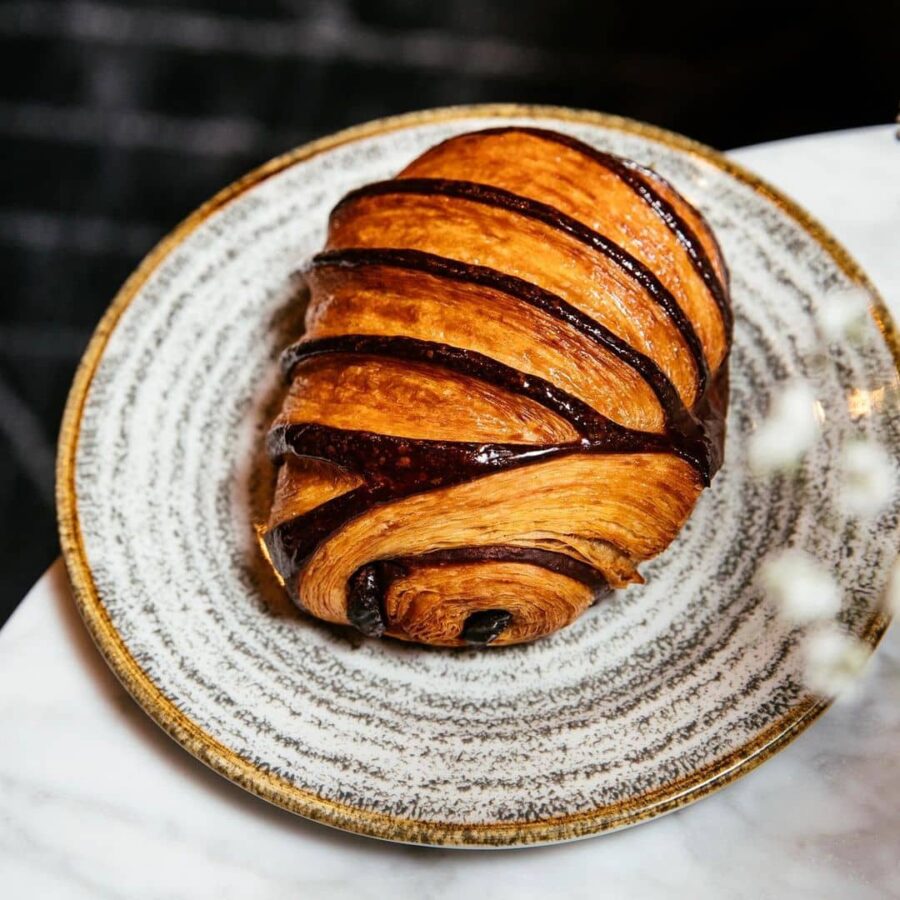 10 Best Croissants in Chicago To Eat At In 2024 (+ What To Order)
