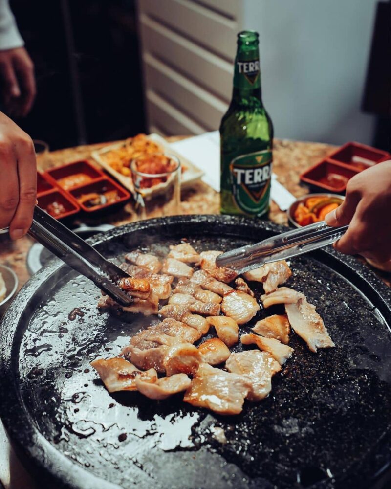 12 Best Korean Restaurants In Los Angeles To Eat At In 2024 (+ What To Order)