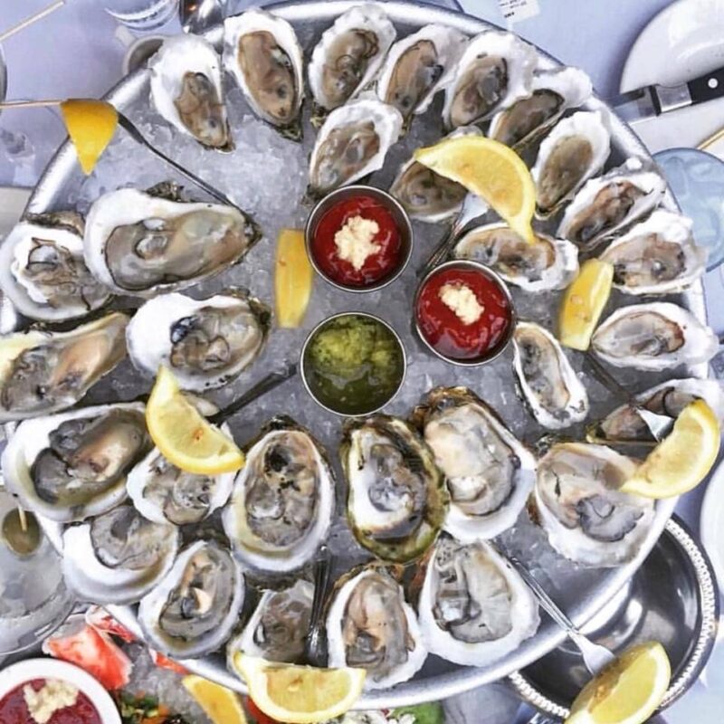 17 Best Seafood Restaurants In Chicago To Eat At In 2024 (+ What To Order)