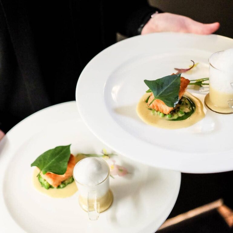 13 Best Fine-Dining Restaurants In Chicago To Eat At In 2024 (+ What To ...