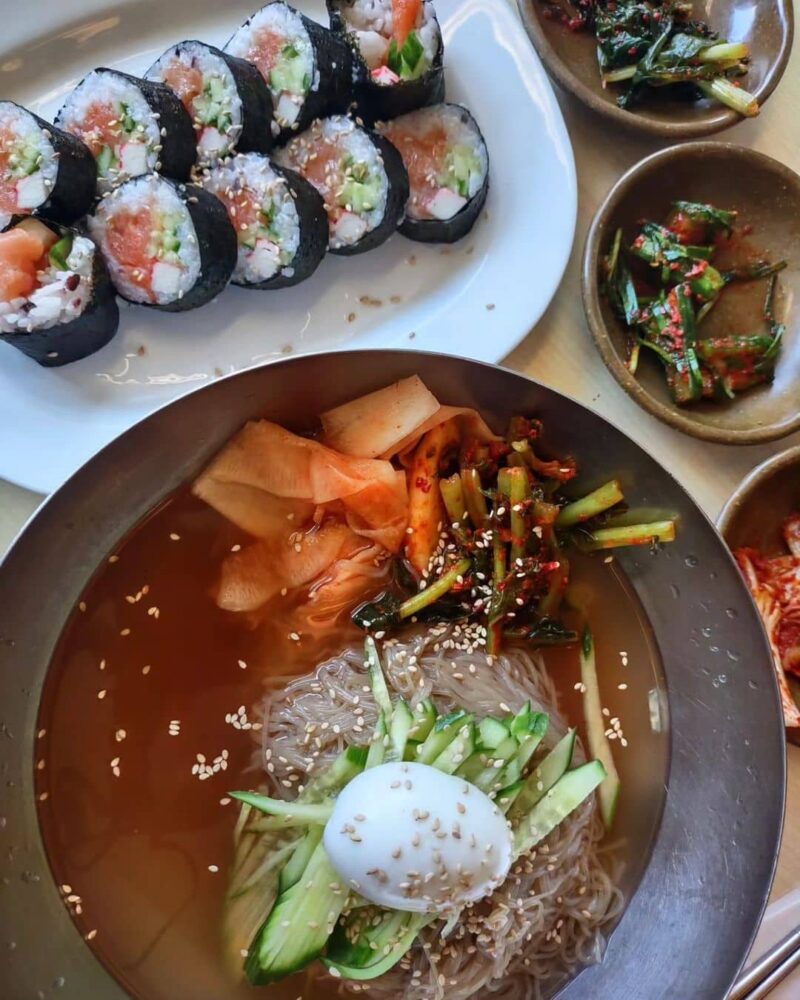 10 Best Korean Restaurants In Toronto + What To Order (2024)