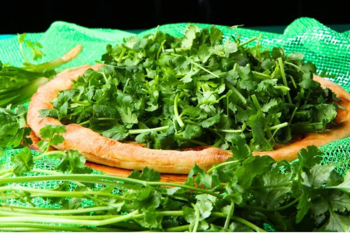 Cilantro OVERLOAD: Pizza Hut Japan's Viral Pizza Returns With Double ...