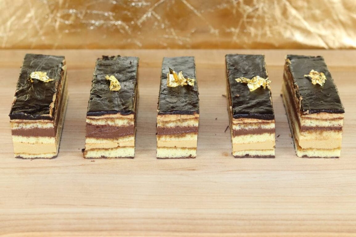 12 Most Challenging Cakes In The World To Make & Master