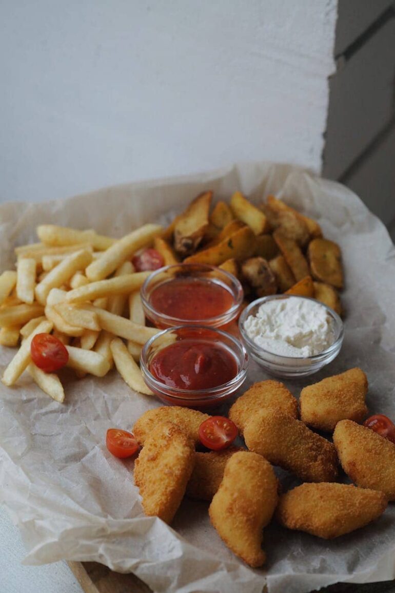 15 Ketchup Facts So Weird, You’ll Never Look at Your Fries the Same Way ...