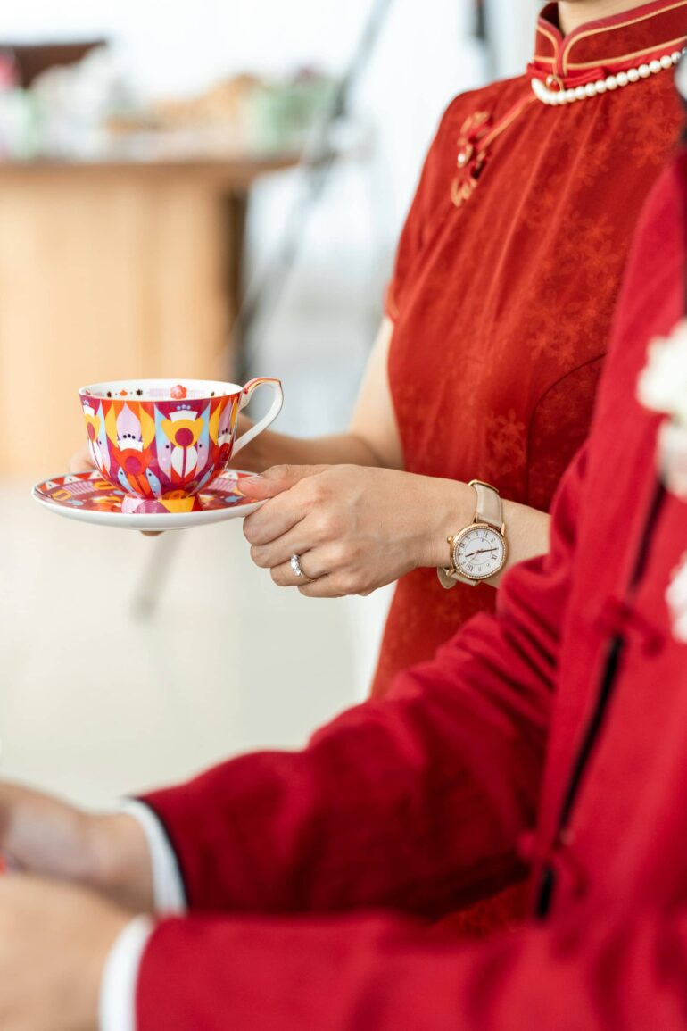 15 Strangely Interesting Facts About Tea That Will Totally Brew Your Mind