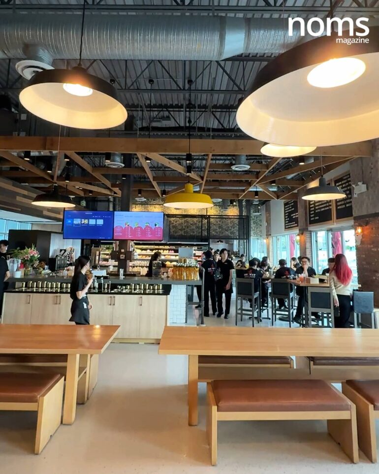 Big Way Hot Pot Soft Opens MASSIVE 100+ Seat New Westminster Location