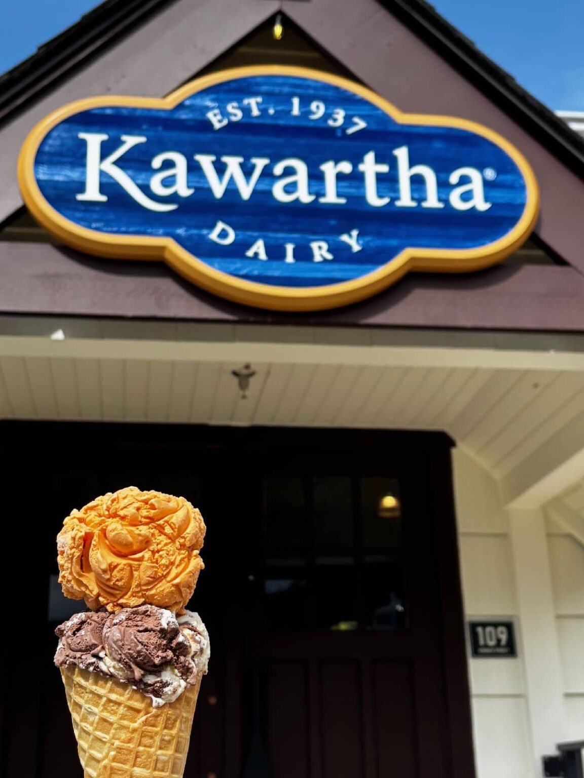 80+ Year Old Family-Owned Ontario Ice Cream Shop Opens On The Sea to ...