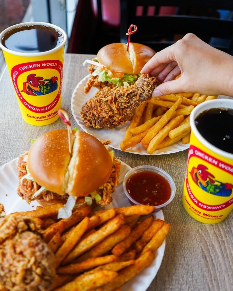 Vancouver Fast Food Chicken Brand Quietly Shuts Down Kingsway Location
