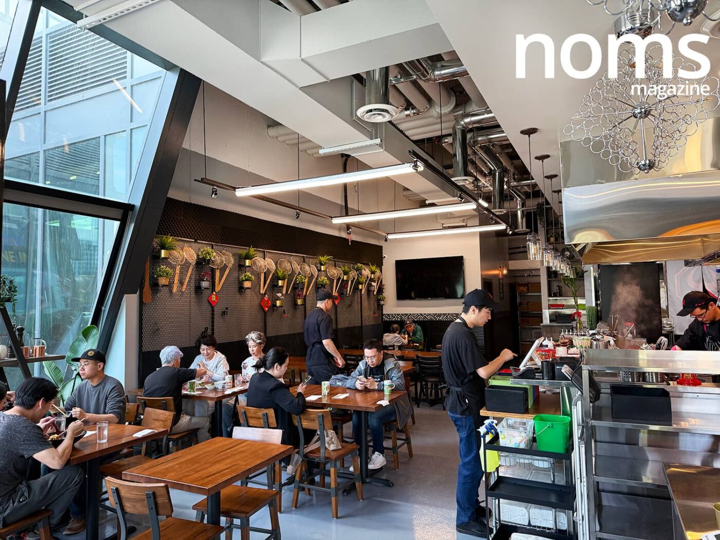 76 Year Old Taiwanese Beef Noodle Shop 'Lao Shan Dong' Opens In Richmond