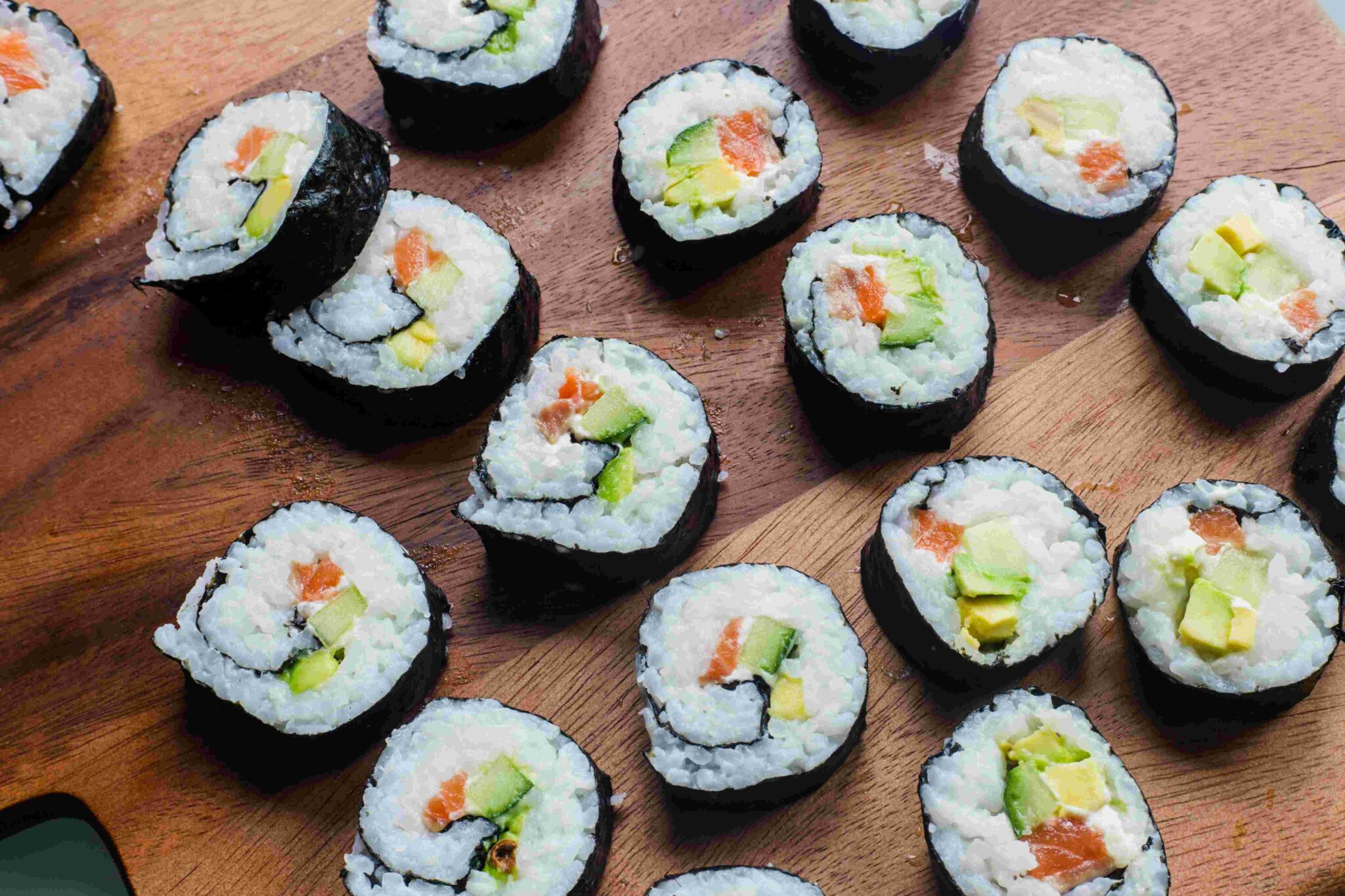 Tozen Sushi Bar: Vancouver's Newest Premium Sushi Joint & Tom Sushi's ...